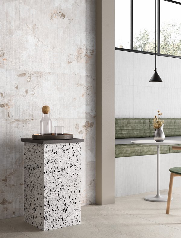 White floor tiles and wall tiles design | Marca Corona