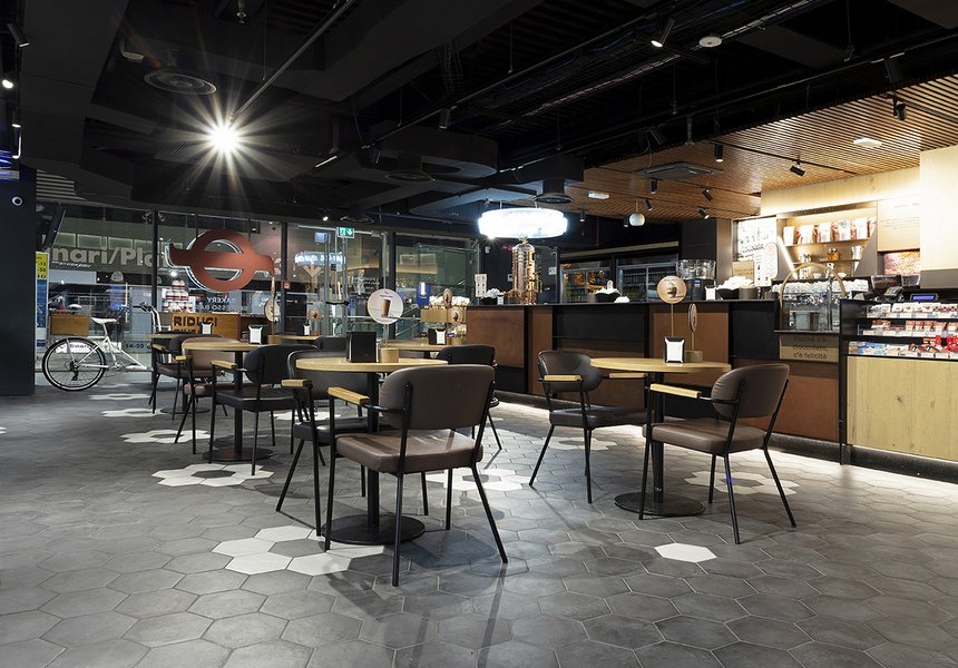 Panella Bakery Espresso bar: new floors with encaustic tiles | Marca Corona